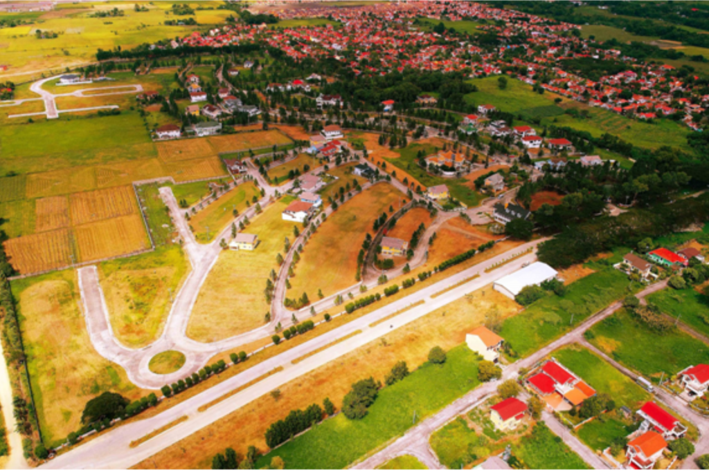 5 Awesome Advantages of Investing in a Residential Lot Property