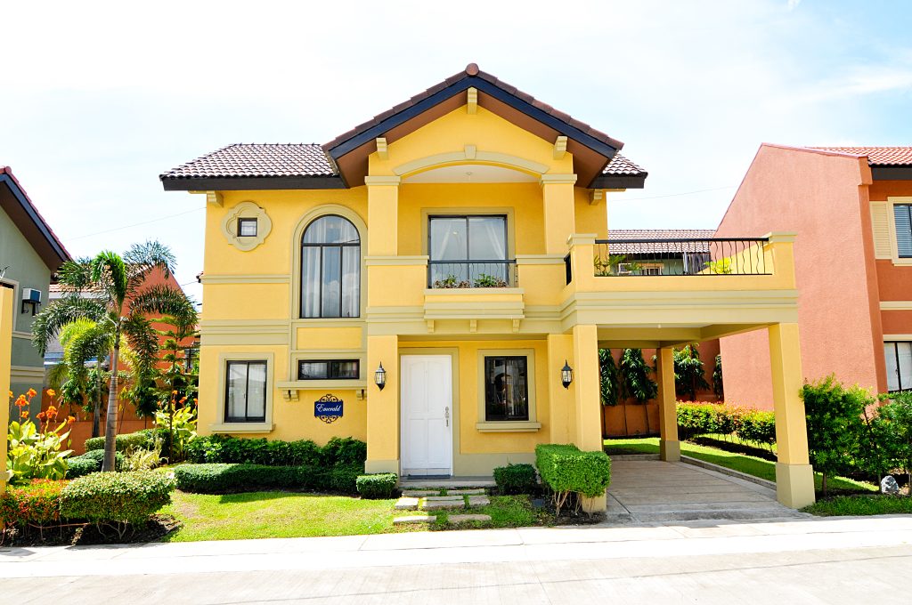 What Defines a Mediterranean Style Home? 6 Awesome Qualities